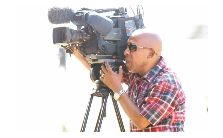 Meet the men behind the news cameras | Local | The Sun
